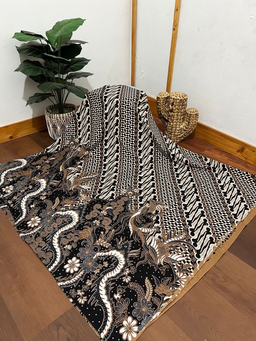 Jual Kain Jarik Batik SOLO (lawasan) motif galaran parang manuk ...