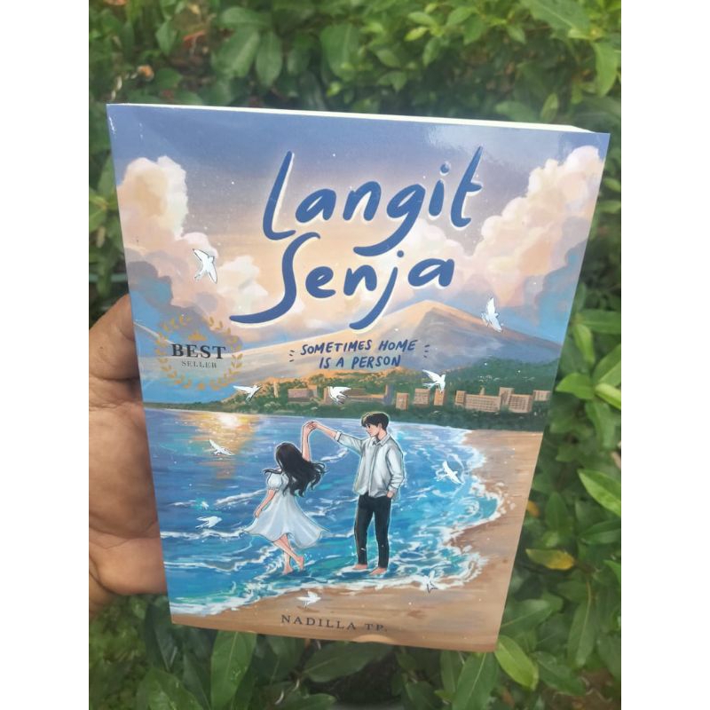Jual NOVEL LANGIT SENJA | Shopee Indonesia