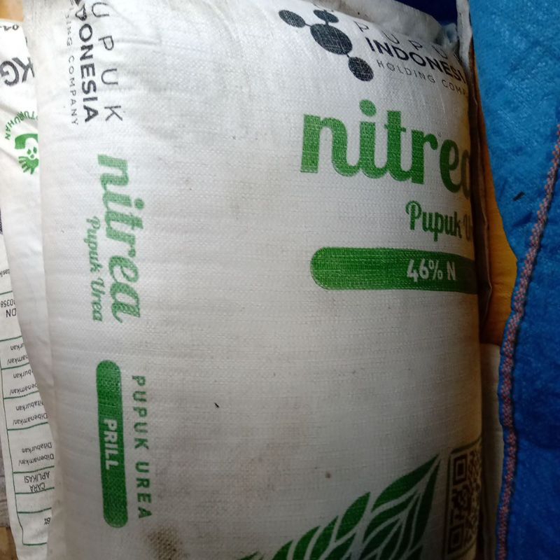 Jual Pupuk Nitrea 1 kg urea kujang kemasan repack | Shopee Indonesia