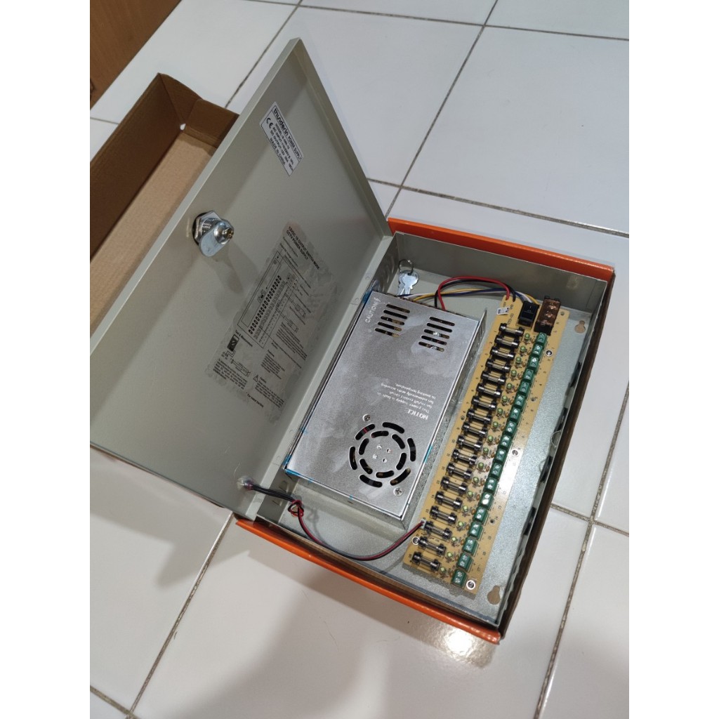 Jual ADAPTOR POWER SUPPLY BOX CCTV 12V 30A UNTUK 18 CH THUNDERIN S-360 ...