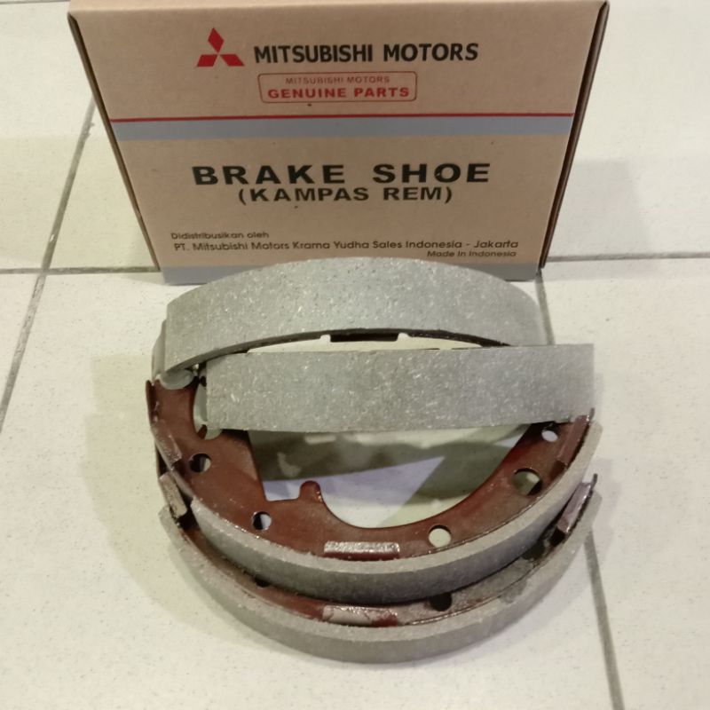 Jual Kampas Rem Belakang/Brake Shoe Mitsubishi T120 Colt | Shopee Indonesia