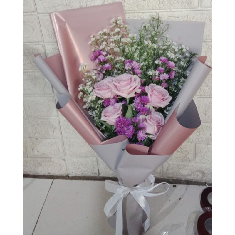 Jual buket mawar peach /kado ultah/valentine /wisuda /anniversary ...
