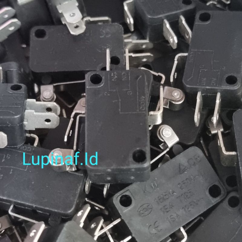 Jual MICRO LIMIT SWITCH MIKRO SWIT PLAT + RODA | Shopee Indonesia