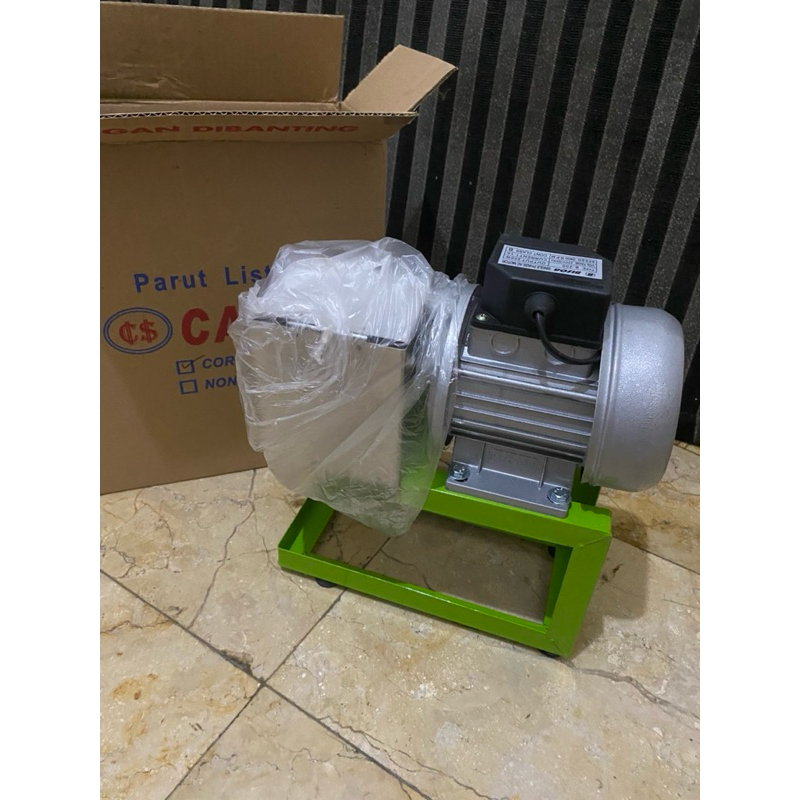 Jual Mesin parut parutan Kelapa/ singkong listrik corong stainless ...