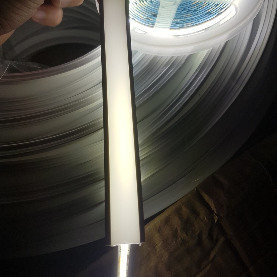 Jual Housing / Rumah Led strip FLEXIBLE SILICON uk 15 x 10mm per 1 mtr ...