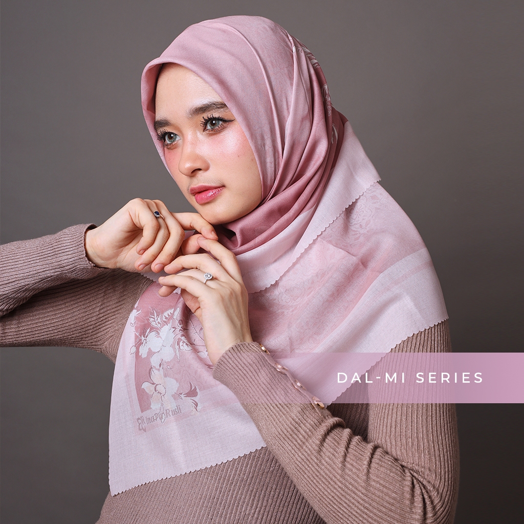 Jual Knitwear Premium /Inner Rajut kancing Hidup/Dalmi Series - By Inara Rusli | Shopee Indonesia