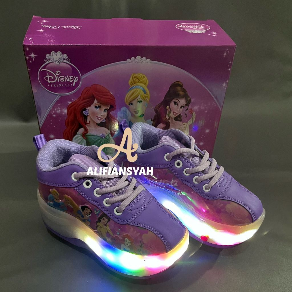 Jual Sepatu Roda Anak Roda 4 Model Mobil Pemula Full Menyala Sepatu ...