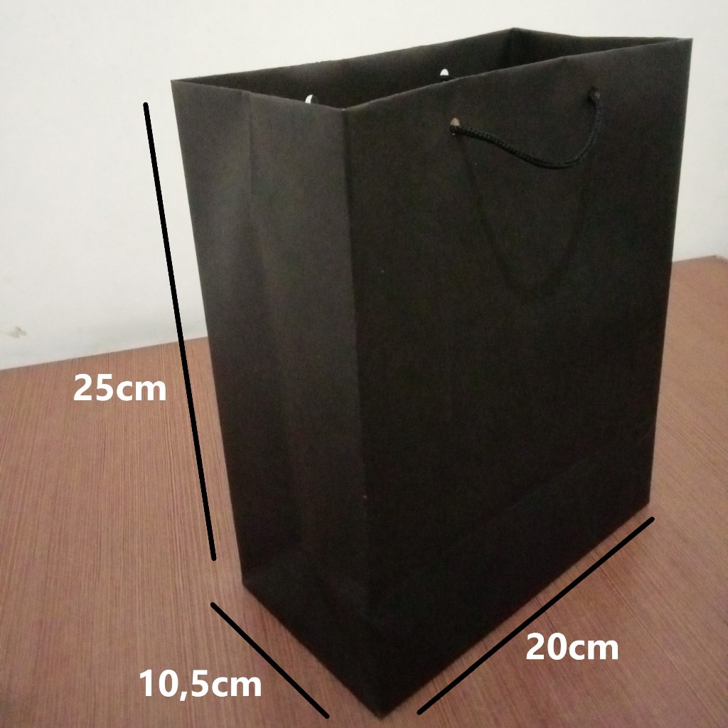 Jual Paper bag murah R6 Pendek Hitam polos tali hitam size 20 x 10,5 x ...