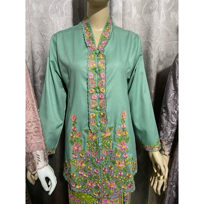 Jual Kebaya Encim Wanita / Kebaya Encim Tradisional Motif Bunga / Encim ...