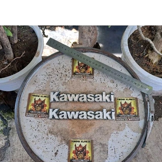 Jual emblem tangki binter merzy kz200 ORIGINAL logo tangki binter mercy ...