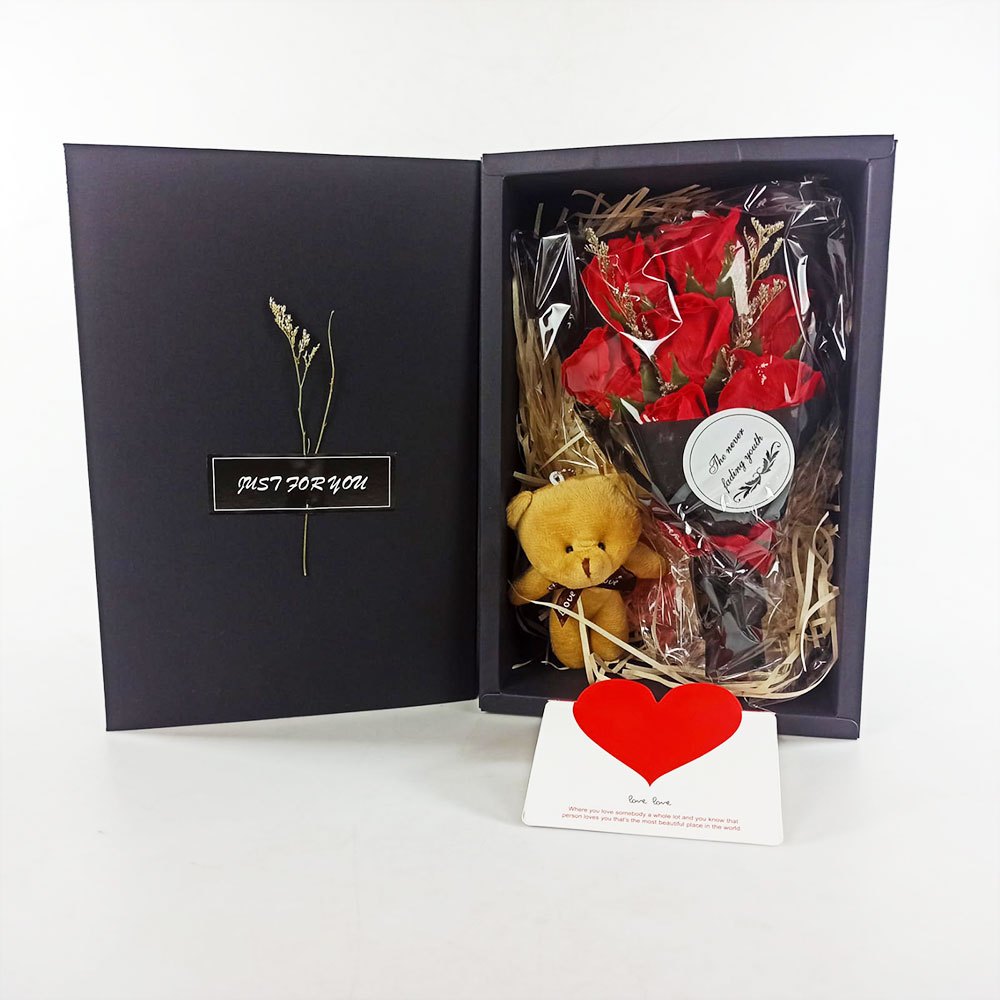 Jual Bucket Buket Kado Hadiah Box Bunga Mawar Merah Kawat Bulu Palsu ...