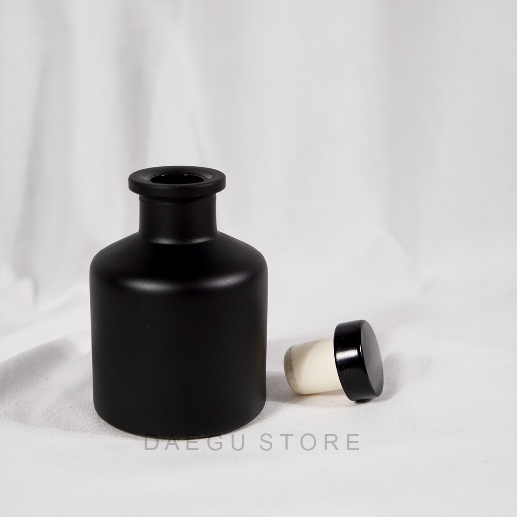 Jual Botol Reed Diffuser 50ml - Kaca Tebal Hitam Doff Black Matte Aromatherapy Pengharum Ruangan ...