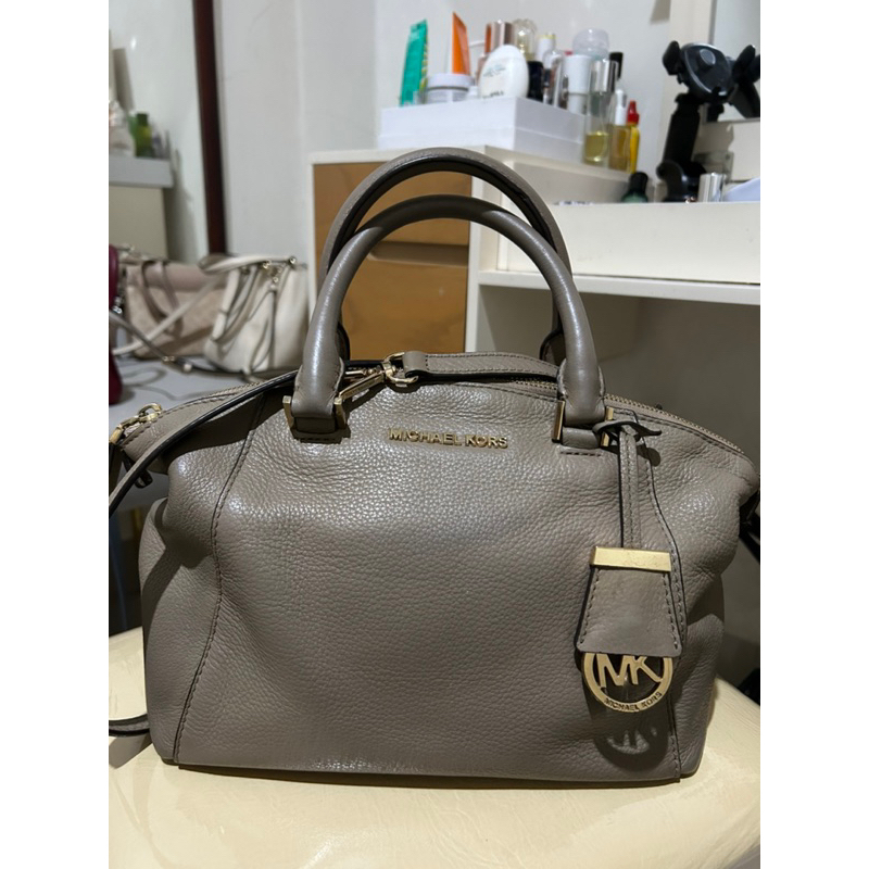 Jual Tas Wanita Michael Kors / Preloved tas mk | Shopee Indonesia