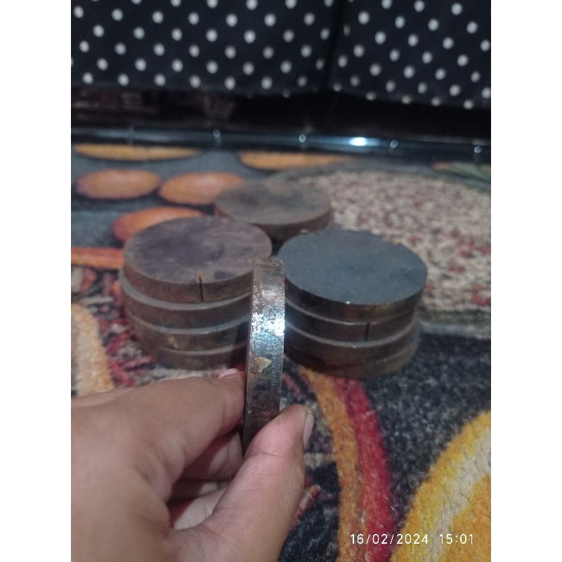 Jual PLAT besi bulat diameter 7cm tebal 1cm | Shopee Indonesia