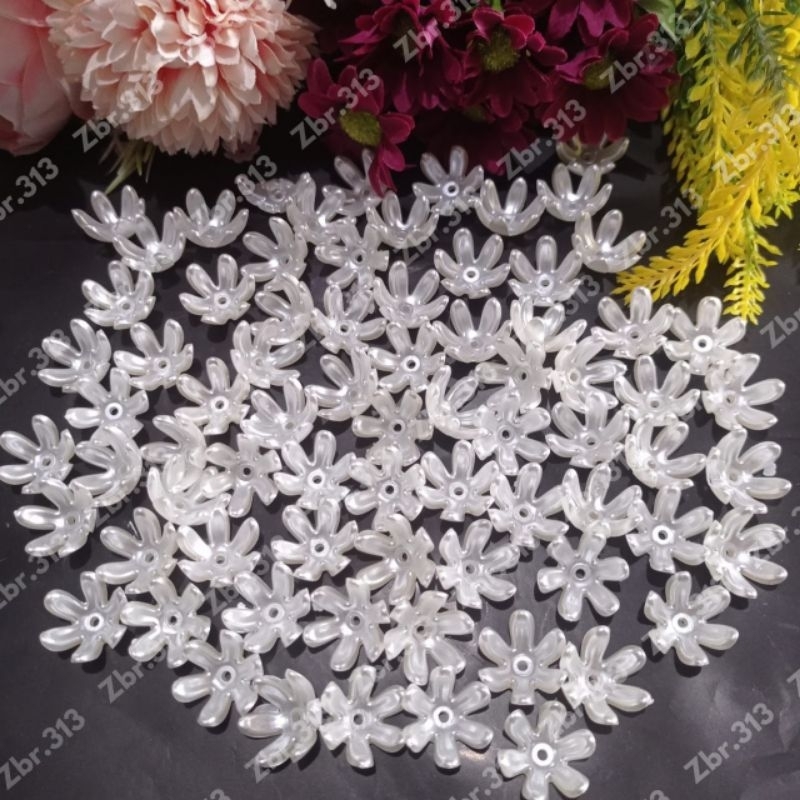 Jual Manik Kelopak / Manik hias//Manik/monte Akrilik//monte froasted ...