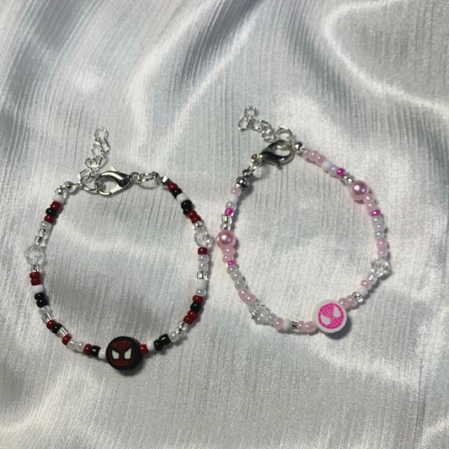 Jual gelang manik spiderman and gwen new edition by cherry.beads pt3 ...