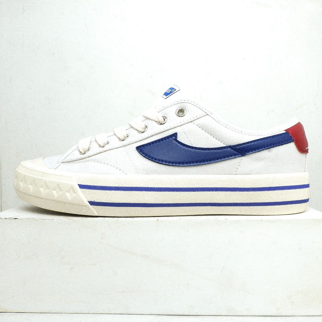 Jual Sepatu Sneakers Compass Retrograde Low White Blue | Shopee Indonesia