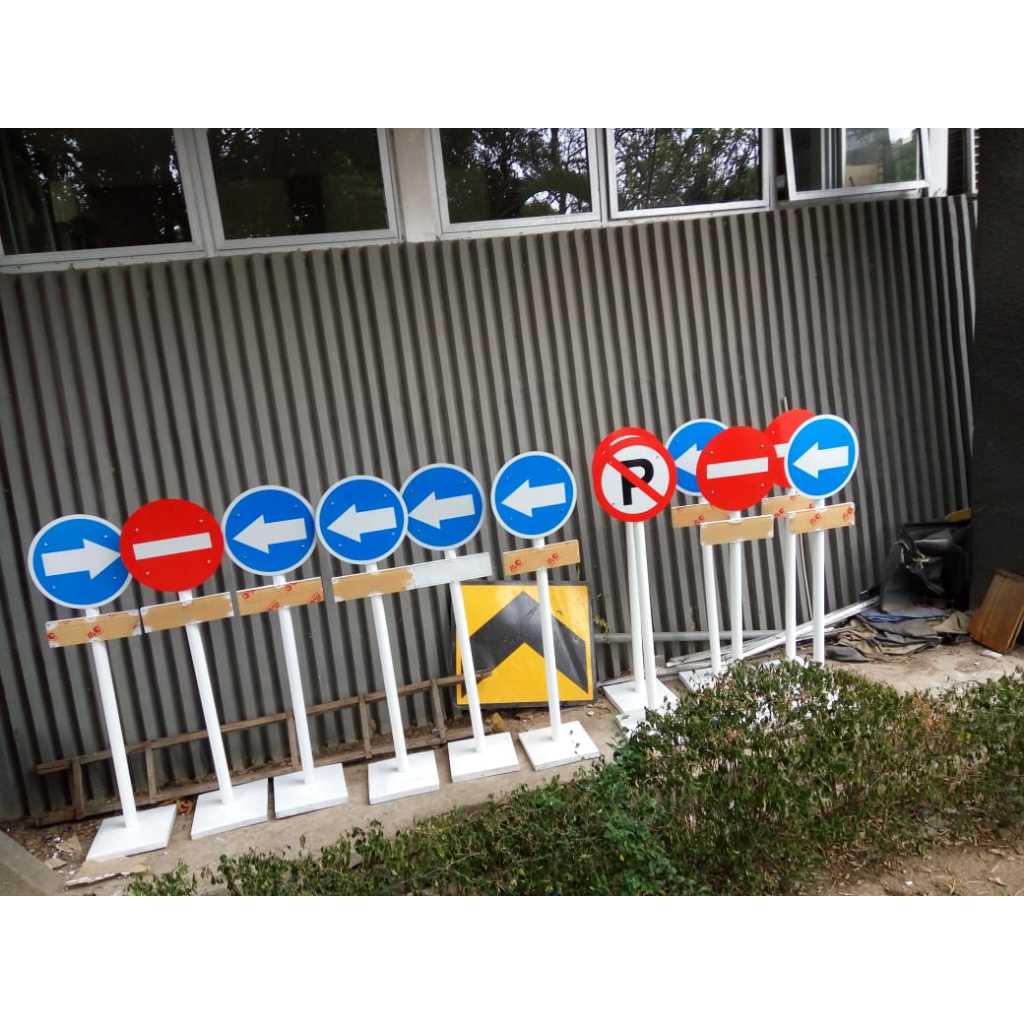 Jual ALCOPAN & LOGO RAMBU LALU LINTAS PORTABLE TIANG HOLLOW | Shopee ...