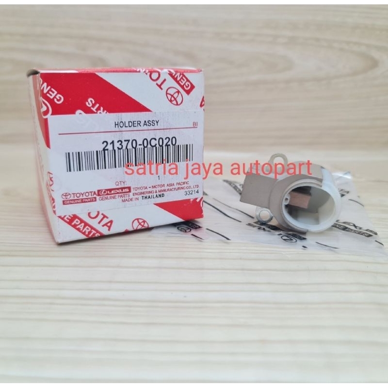 Jual HOLDER ALTENATOR HOLDER DINAMA CAS RUMAH COOL STROM TOYOTA AVANZA ...