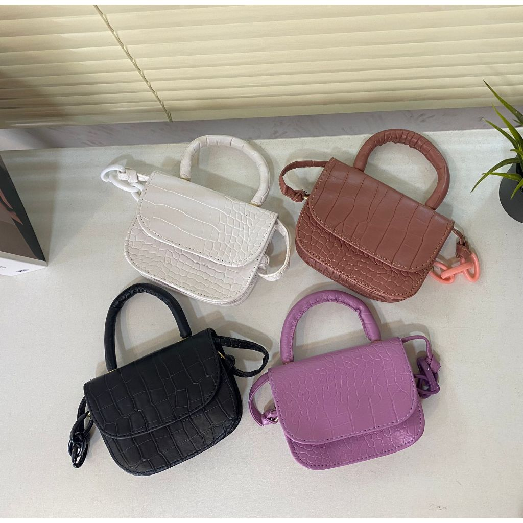 Jual Cynthia Tas Selempang Mini Rantai Wanita Slingbag Croco barang ...