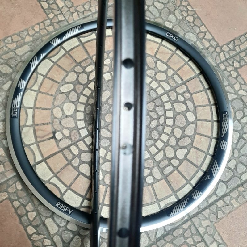 Jual VELG RIMS OXO R35FV 700c 32H CNC ALLOY HITAM | Shopee Indonesia