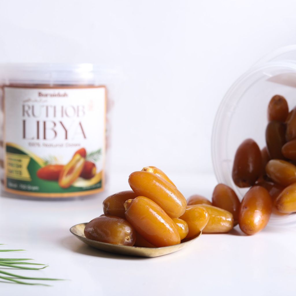 Jual Kurma Ruthob Basah Libya Premium Kemasan Ember 750 Gram | Shopee ...