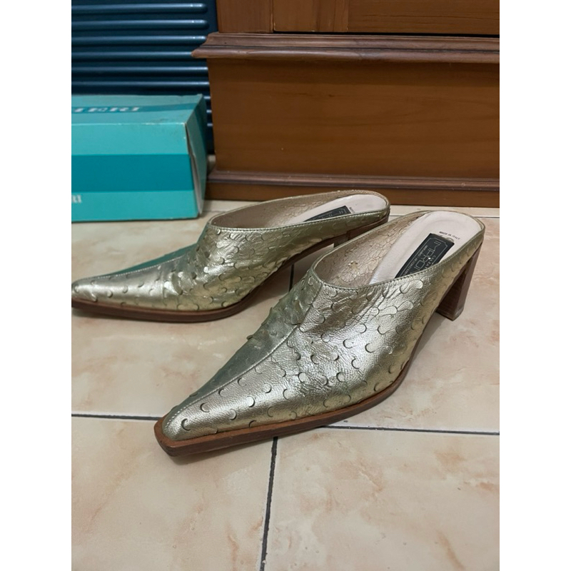 Jual high heels platform sandal bustong prelovd look like zaraa hnmm ...