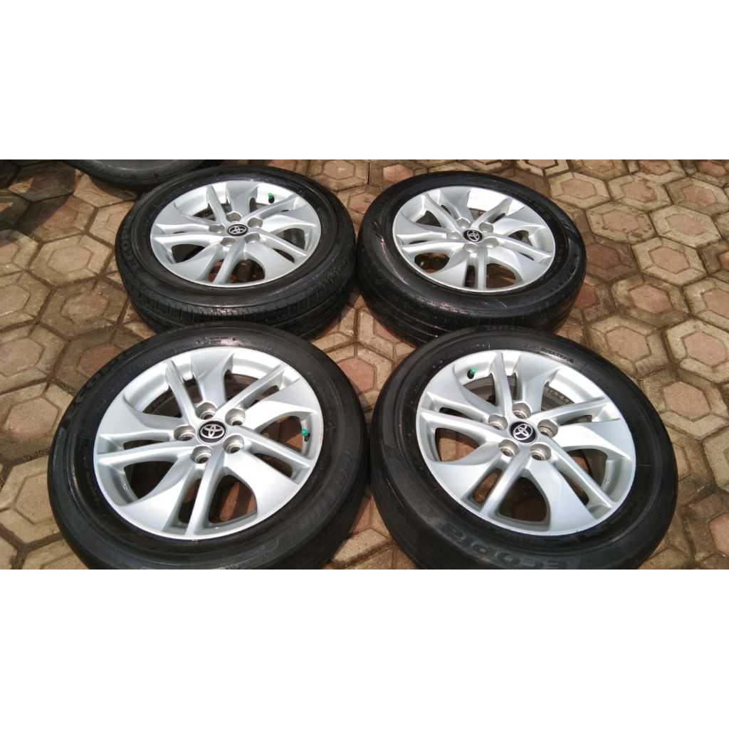 Jual Velg Mobil Oem Original Toyota Sienta Ring 15 Lebar 5,5 Baut/PCD 5X100 Plush Ban ...