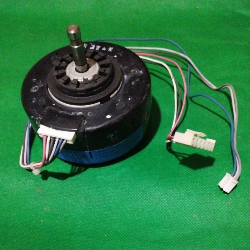 Jual FAN MOTOR AC DAIKIN DINAMO FAN AC BLOWER AC INDOOR AC DAIKIN ...