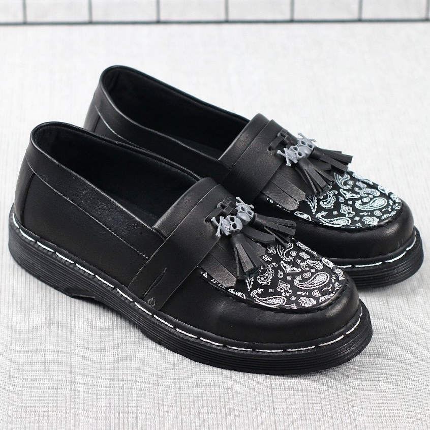 Jual Sepatu Formal Pria Dogmart Spike Tassel Loafer Vintage Punk Retro ...