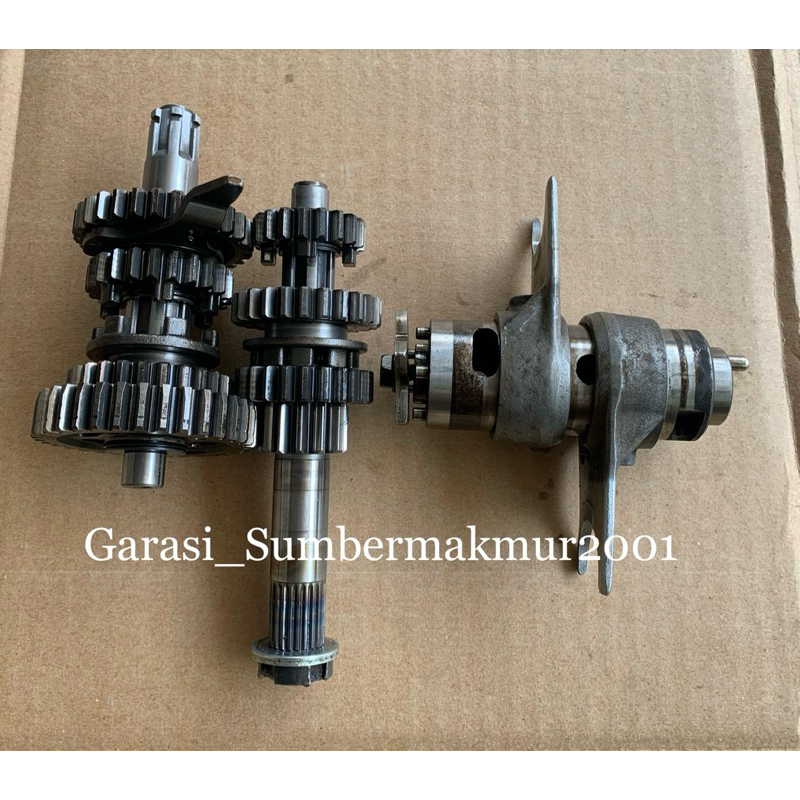Jual Gear Ratio Gigi Transmisi Rasio Revo Absolute / Blade 110 / Revo ...