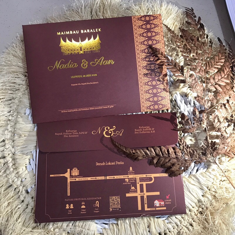 Jual [MINANG-Rumah Gadang Foly] Cetak Undangan Pernikahan Batik-Maroon ...