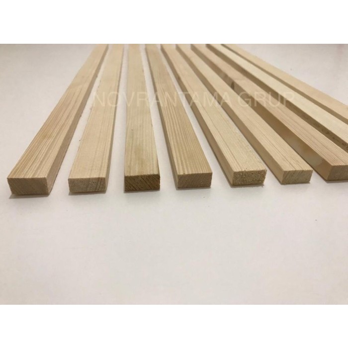 Jual Lis kayu Pinus Jati Belanda 5x2cm panjang 100cm, 2x5cm | Shopee ...