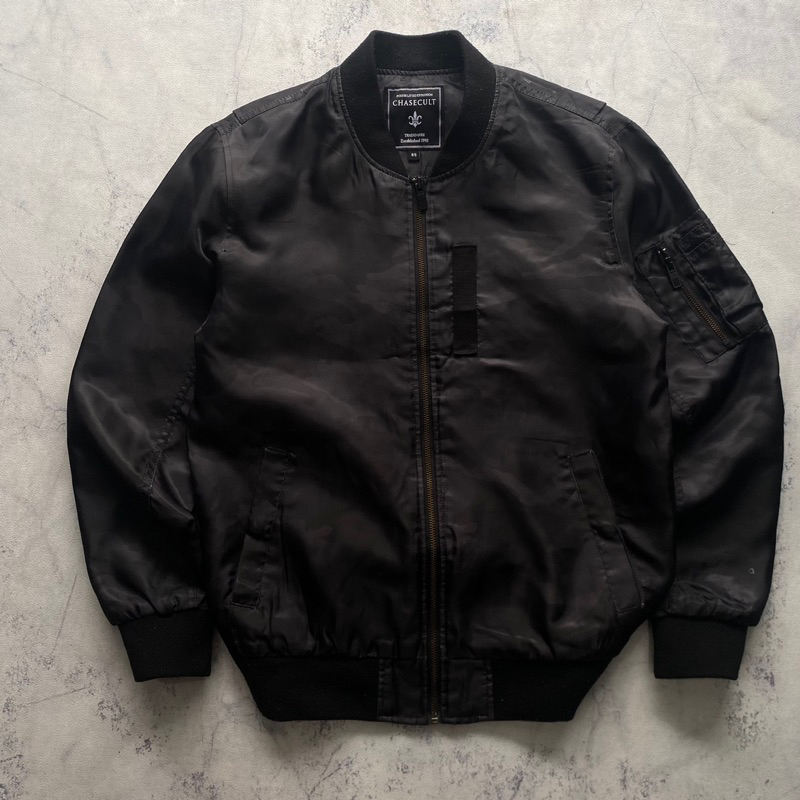 Jual Bomber Jacket Chasecult (black camo) | Shopee Indonesia