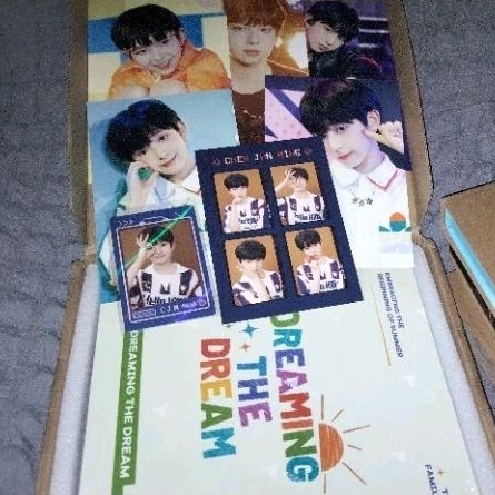 Jual (READY INA) MERCH OFFICIAL CHEN JUNMING TF FAMILY GEN 4 DREAMING OF DREAM CARDBOOK | Shopee ...