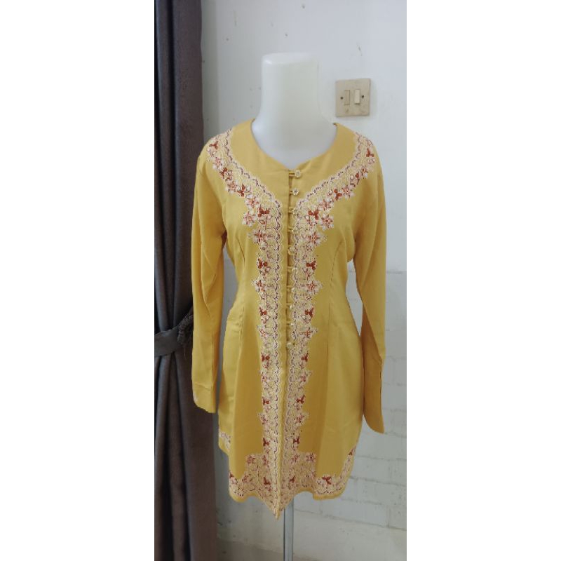 Jual pl Long Kebaya jadul kuning motif Bunga Cantik Nominus | Shopee ...