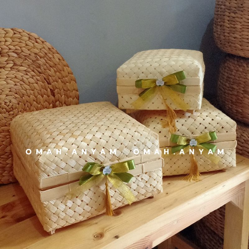 Jual keranjang hampers bambu premium | box storage besek anyam bambu ...