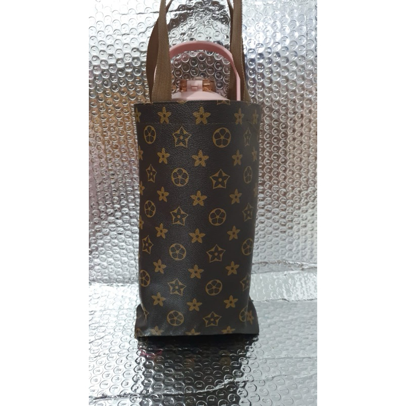 Jual Tas Botol Viral / Tali Botol Viral Gemoy / Botol Minuman Gradasi ...