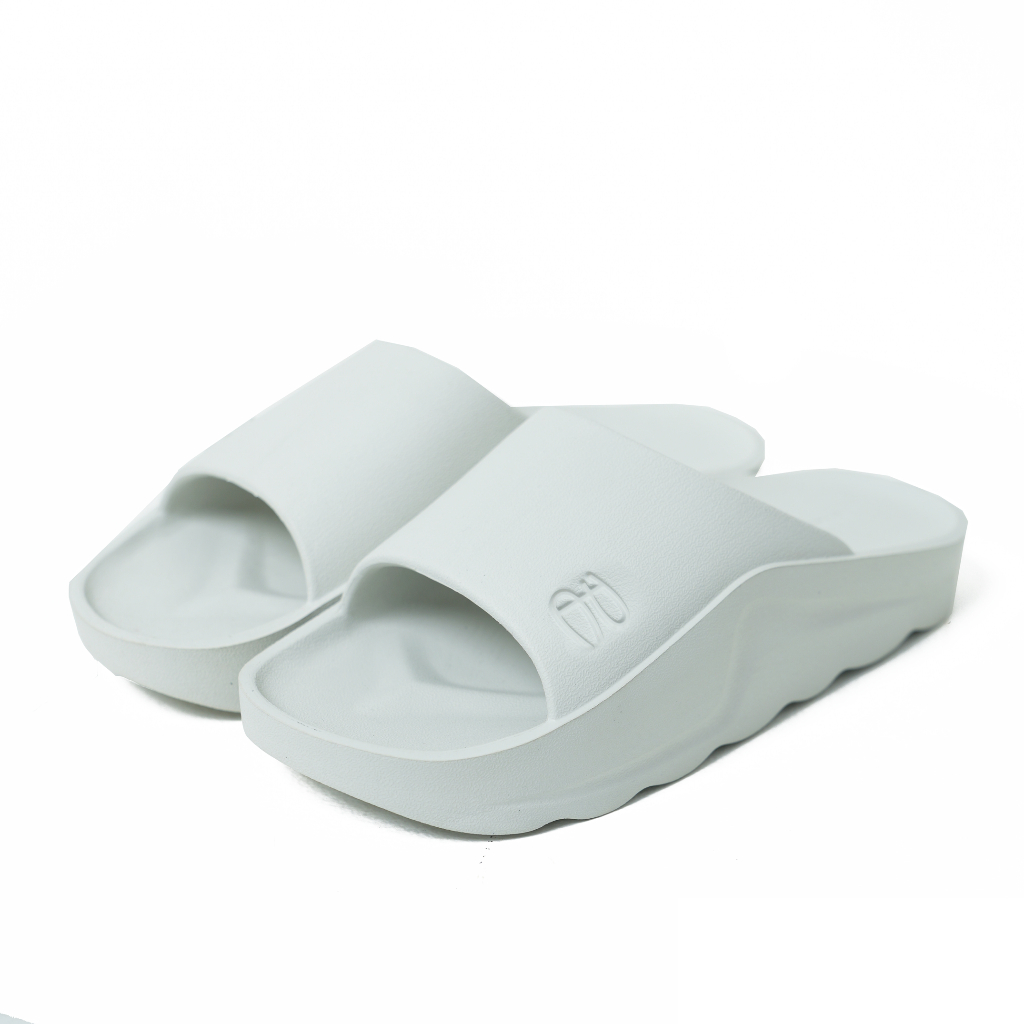 Jual Patrobas Ease Ivory Sandal | Shopee Indonesia