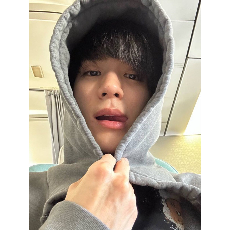 Jual WTS PHOTOCARD JENO OFFICIAL UNDER 50 RIBU!! | Shopee Indonesia