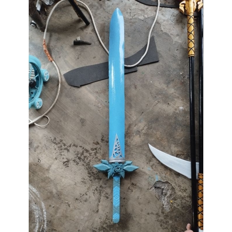 Jual eugeo blue rose sword weapon asuna cosplay sword art online ...