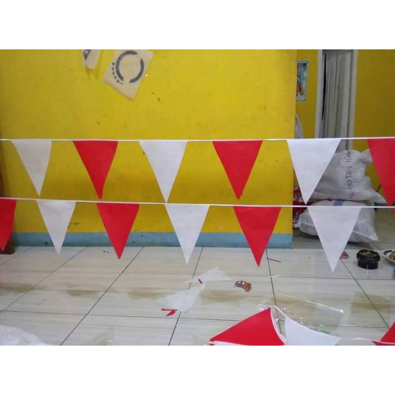 Jual Bendera Segitiga Merah Putih Warna Warni Kain Bunting Flage Outdor | Shopee Indonesia