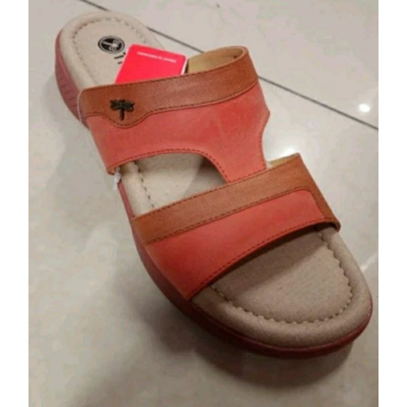 Jual Sandal Wanita Triset Original Promo ( sz 37 only) | Shopee Indonesia