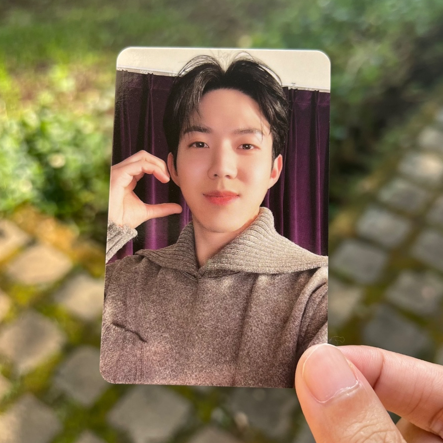 Jual DOWOON Fourever Nemo Selfie Black ver. Photocard PC OFFICIAL DAY6 ...
