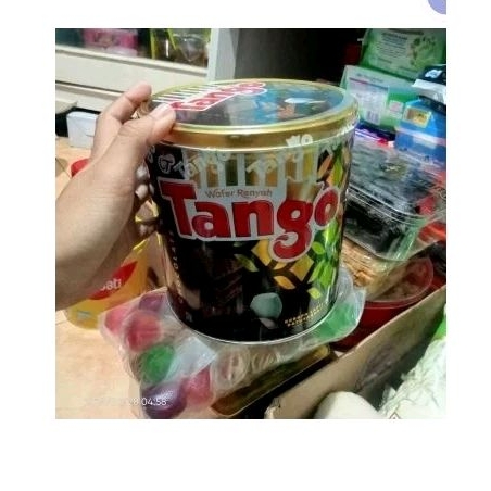 Jual Tango wafer kaleng | Shopee Indonesia
