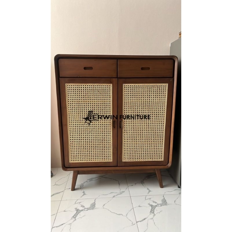 Jual Rak sepatu retro minimalis kombinasi pintu rotan alami - rak ...