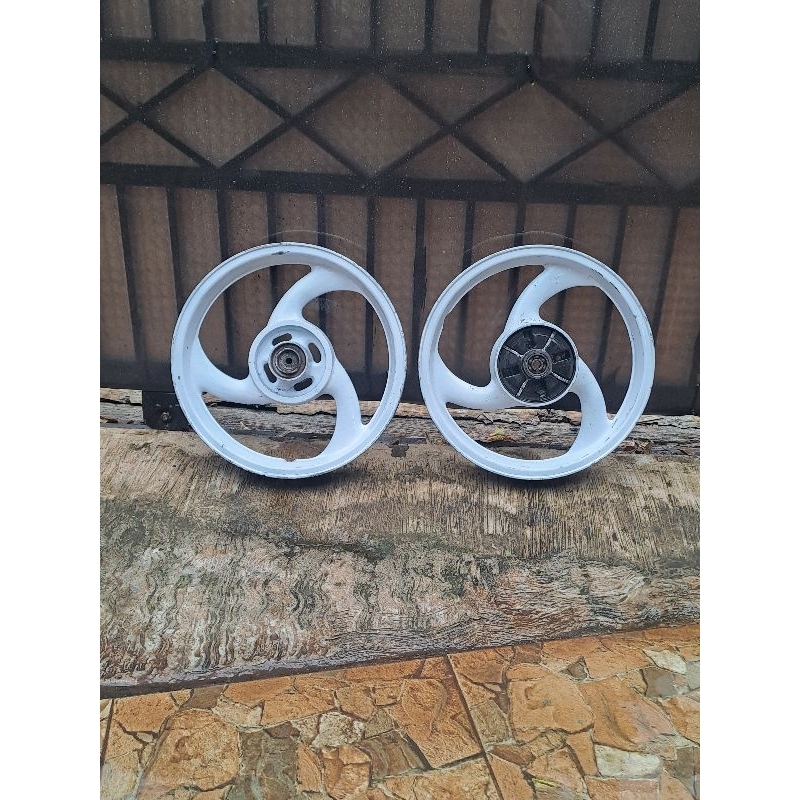 Jual velg racing ring 14 model monkey vega r jupiter supra dll pnp ...