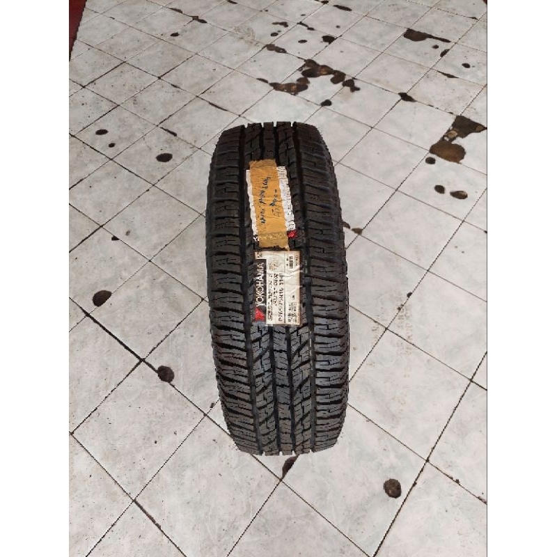 Jual ban mobil pajero fortuner hilux strada 265/75 R16 Yokohama G015 AT ...