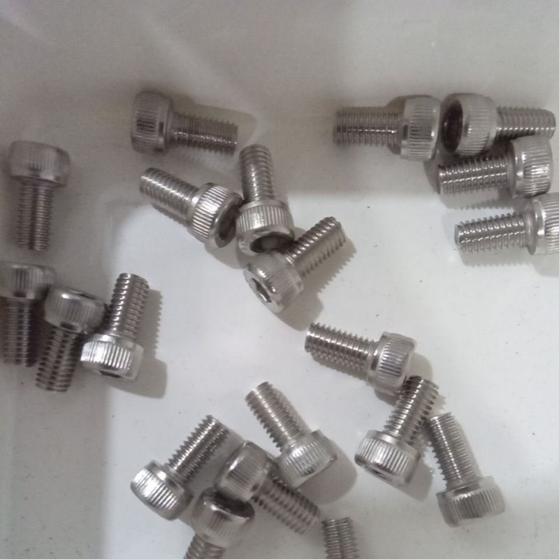 Jual SUS304 Baut L M5 × 10 Stainless Steel/ Baut Socket/Baut Stainless | Shopee Indonesia