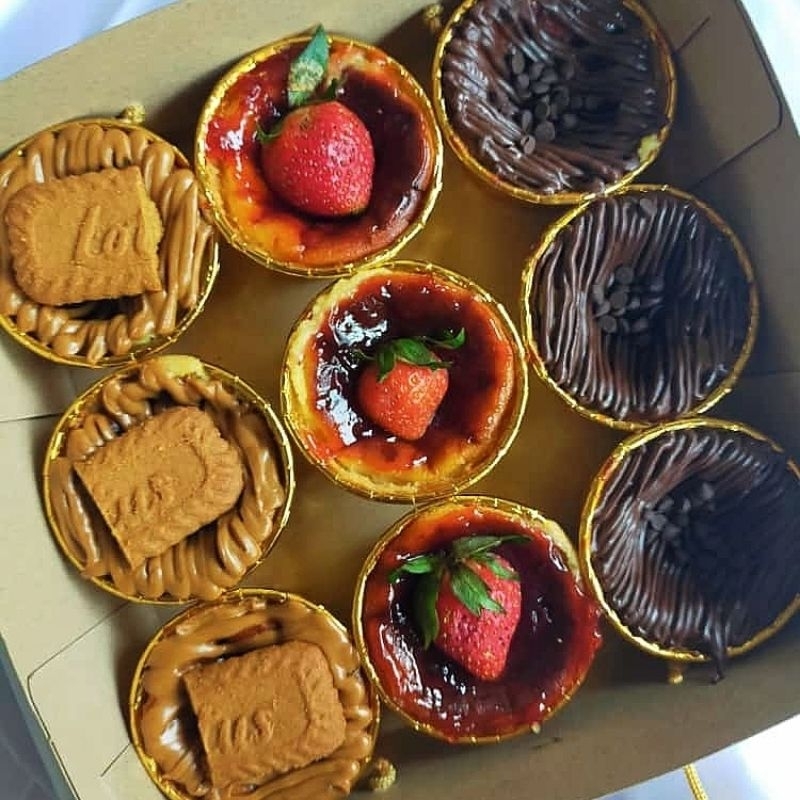 Jual 𝗦𝗘𝗦𝗧𝗥𝗔 𝗕𝗜𝗧𝗘𝗦 – BASQUE BURNT CHEESECAKE MINI | CHEESE CAKE BIRTHDAY ...
